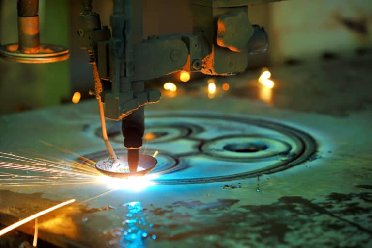 How To Use A CNC Plasma Cutter | What You Must Know - The Whittling Guide